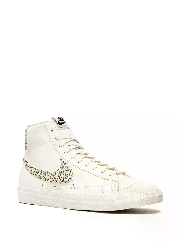 Nike Blazer Mid '77 Se High Top Leather Sneakers