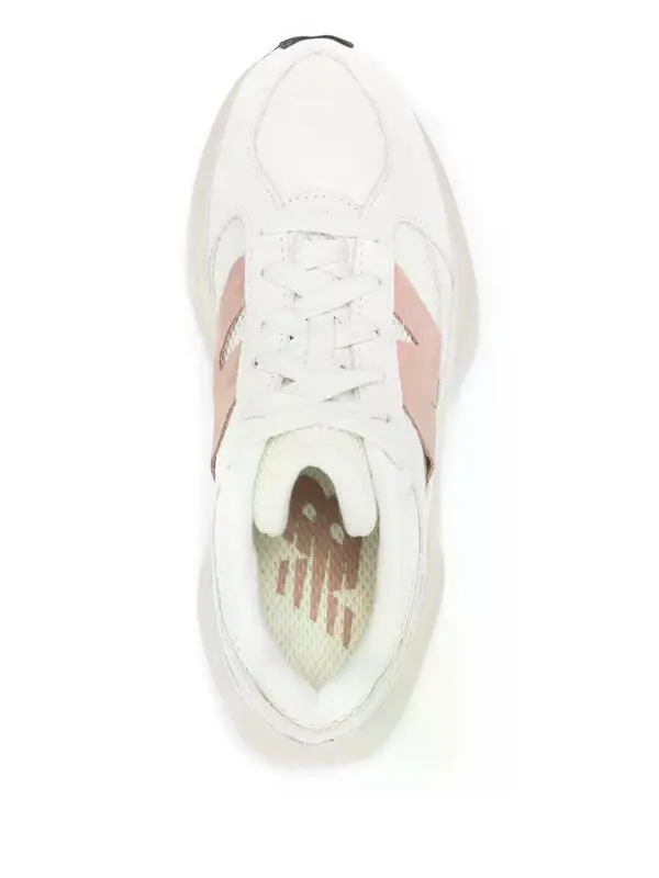 NEW BALANCE Wrpd Runner Sneakers - White