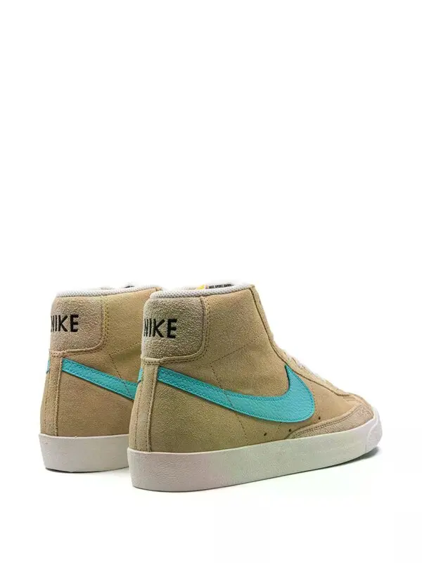 Nike Blazer Mid '77 Sneakers - Neutrals