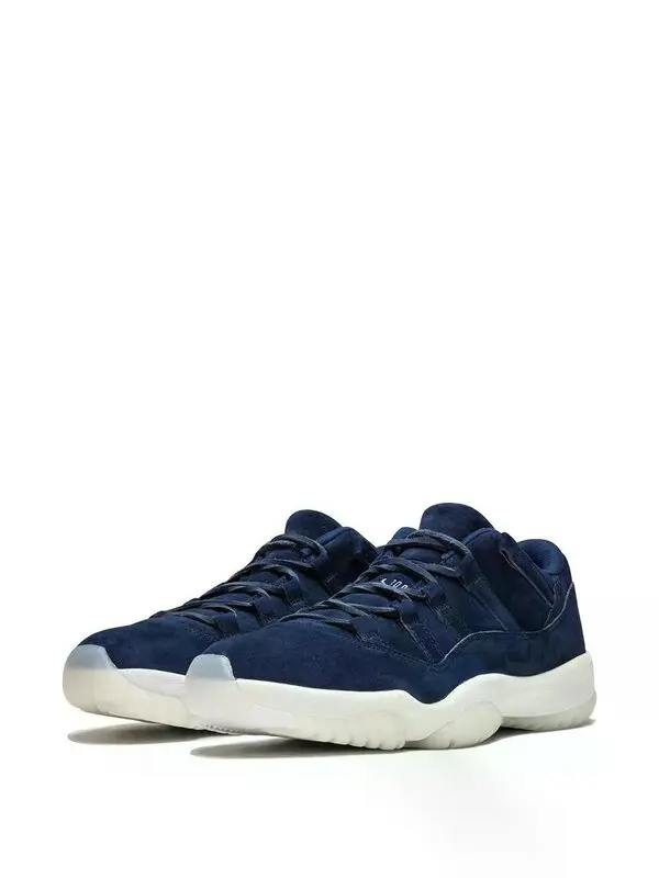 JORDAN Air Retro Low Re2pect Sneakers - Blue