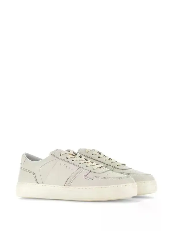 Hogan Logo Trainers - Neutrals