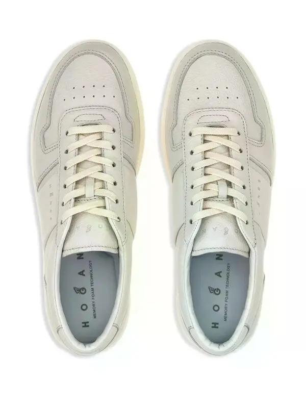 Hogan Logo Trainers - Neutrals