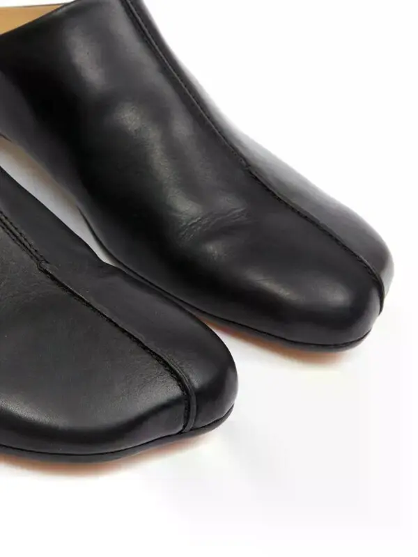 MAISON MARGIELA Asymmetric-toe Leather Slippers