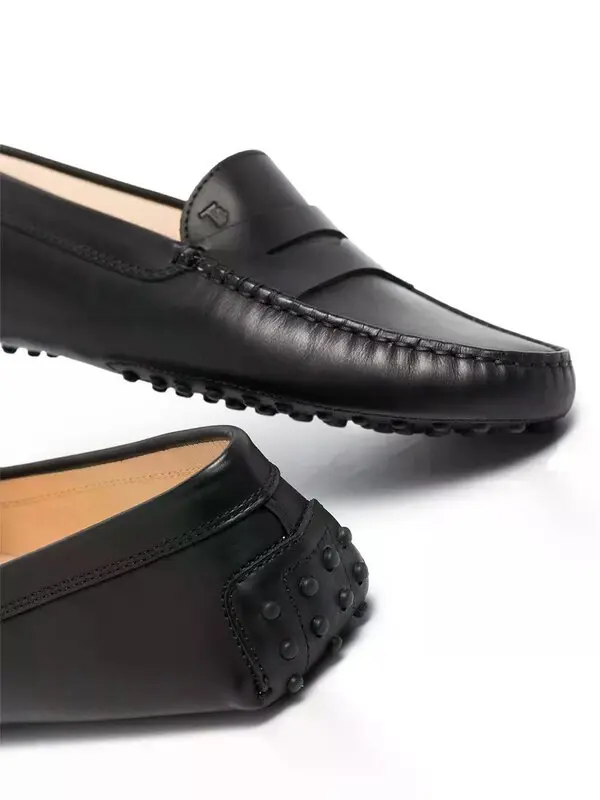 TOD'S Gommino Round-toe Moccasins