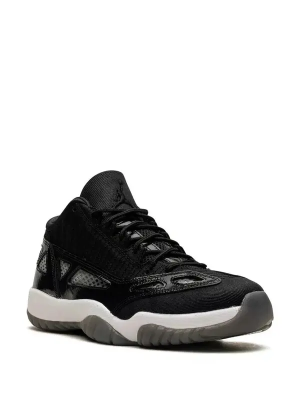 JORDAN Air Low Ie Sneakers - Black