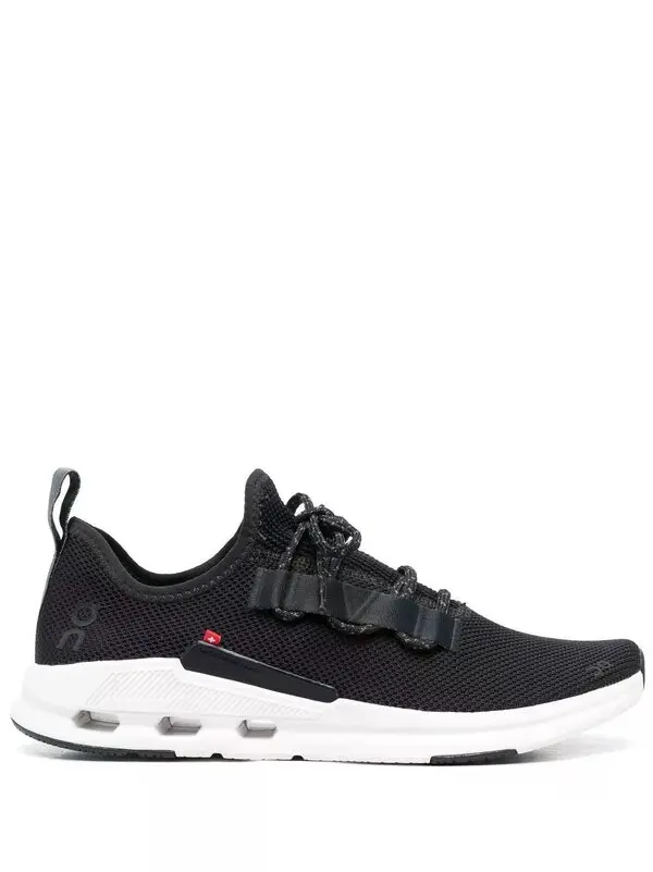On Low-top Sneakers
