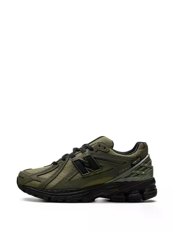 NEW BALANCE 1906r Sneakers