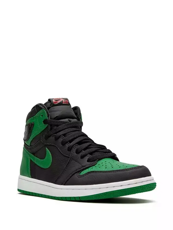 JORDAN 1 Retro High Sneakers - Black