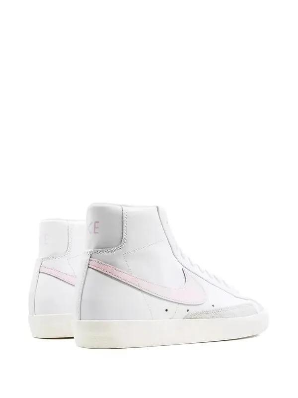 Nike Blazer Mid '77 Vintage Sneakers - White