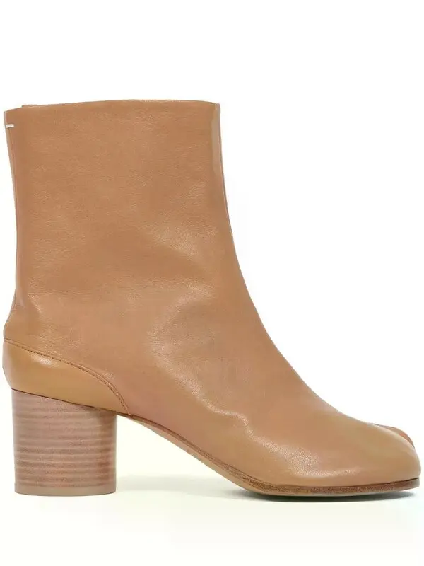 MAISON MARGIELA Tabi Leather Ankle Boots