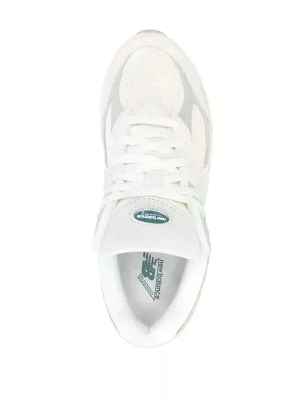 NEW BALANCE 2002r Suede Sneakers - White