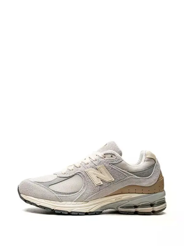 NEW BALANCE 2002r Sneakers