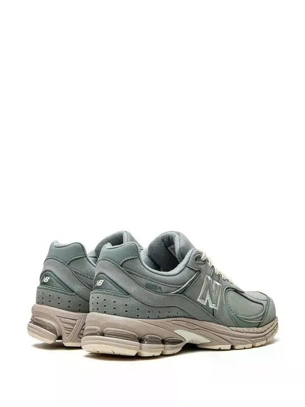 NEW BALANCE 2002r Kith Pistachio Sneakers - Grey