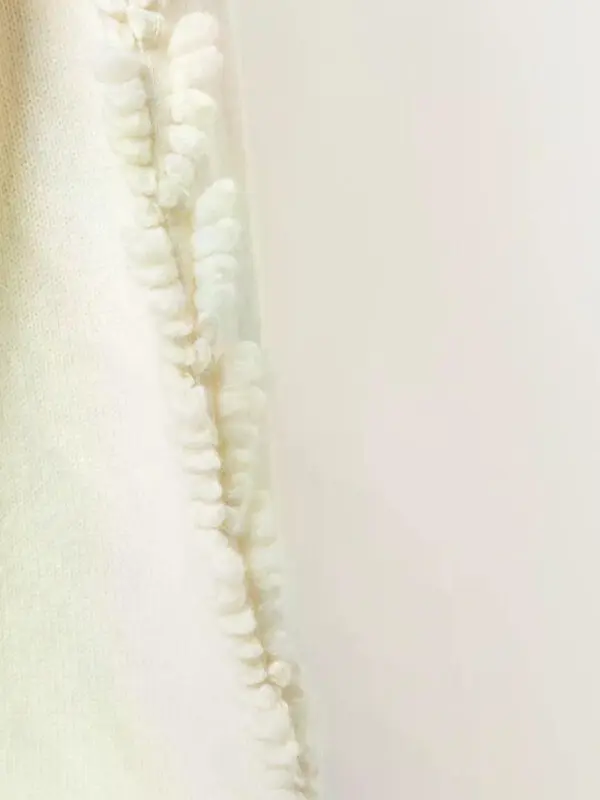 BARRIE Troisieme Dimension Cashmere Turtleneck Pullover - White