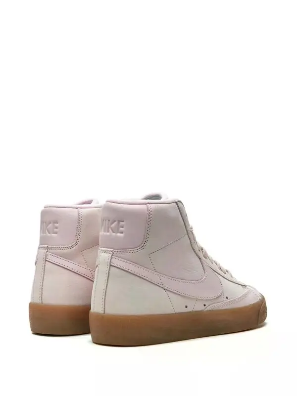 Nike Blazer Mid Premium Sneakers