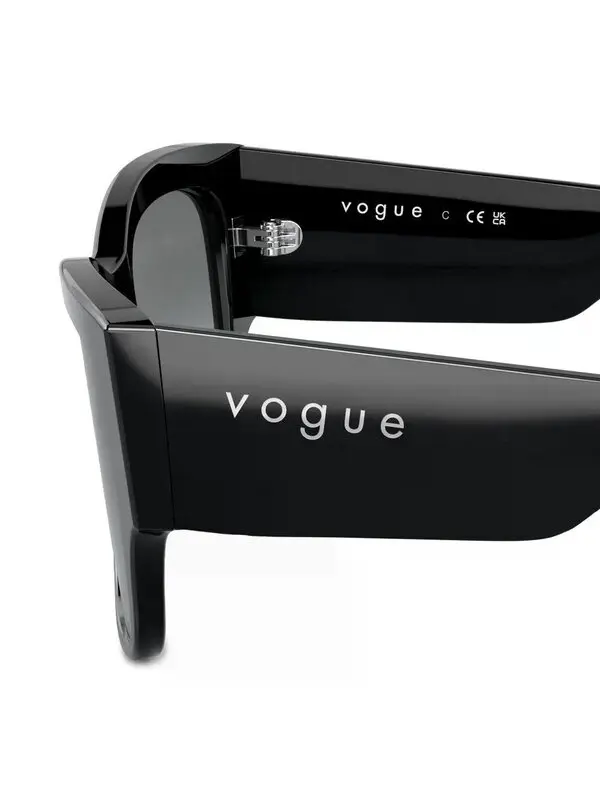 VOGUE EYEWEAR Square-frame Sunglasses - Black
