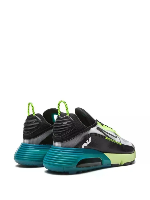 Nike Air Max 2090 Low-top Sneakers