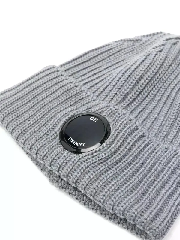 C.P. COMPANY Lens Detail Beanie Hat - Grey