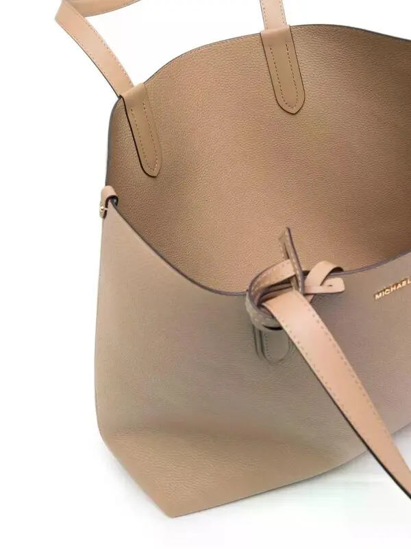 Michael Kors Eliza Extra Large Tote Bag