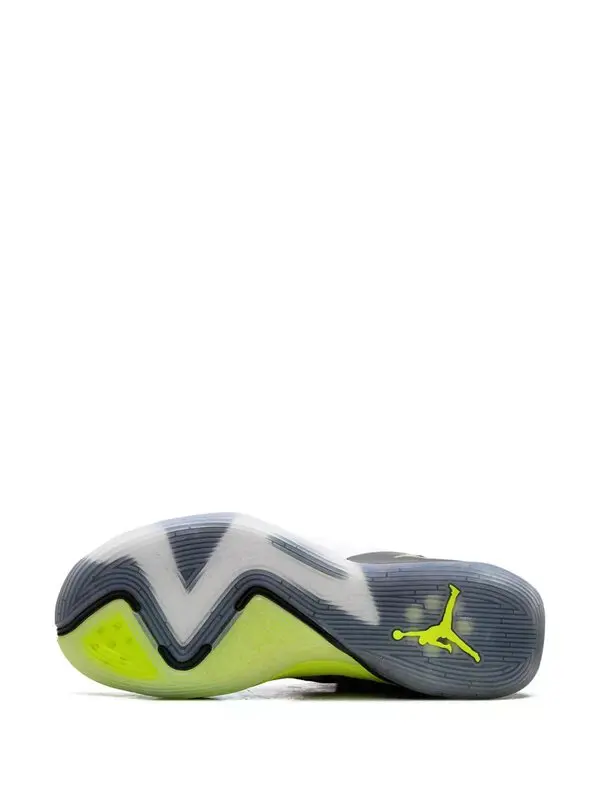 JORDAN Luka 2 Sneakers