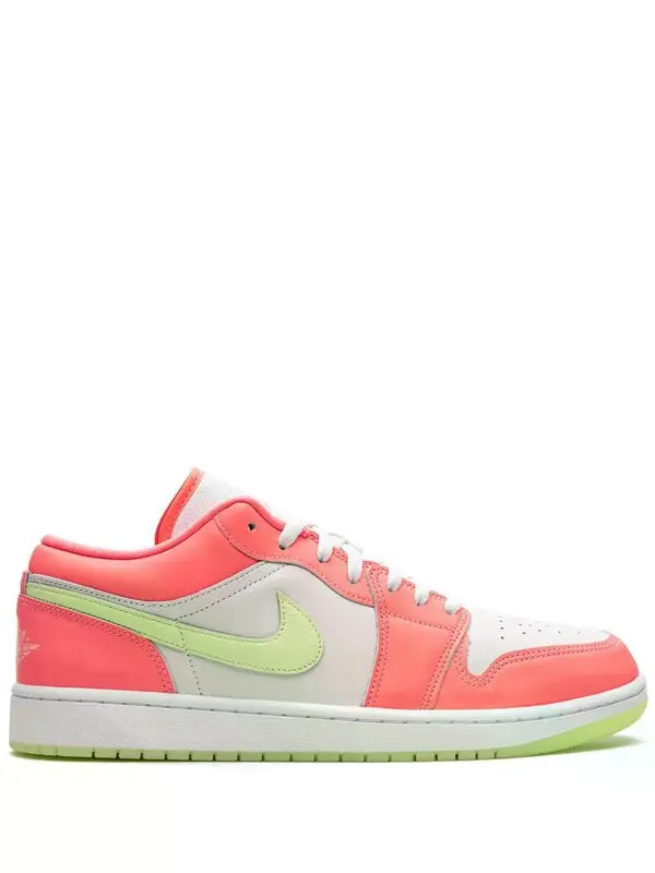 JORDAN 1 Low Se Lava Glow Sneakers - Red