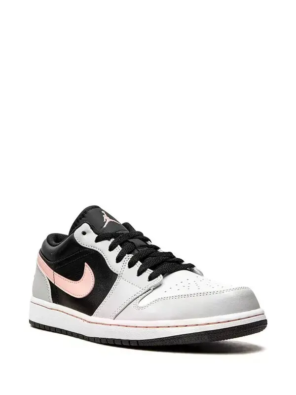 JORDAN Air 1 Low Sneakers - Black