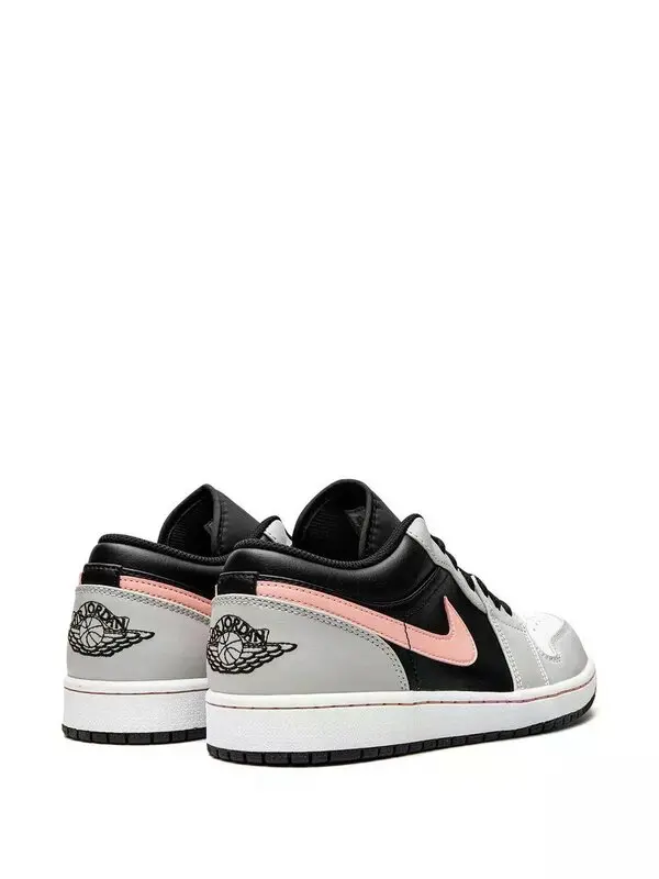 JORDAN Air 1 Low Sneakers - Black