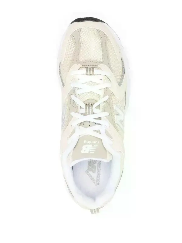 NEW BALANCE Mr530 Low-top Sneakers