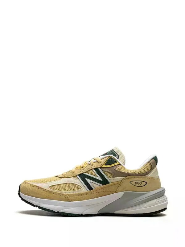 NEW BALANCE 990 Sneakers