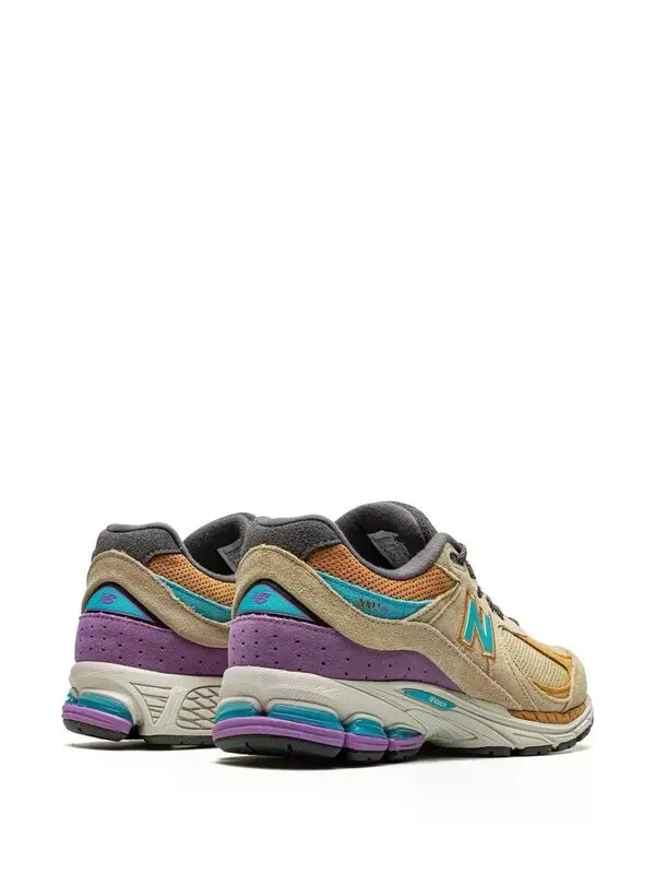 NEW BALANCE 2002r Sneakers - Neutrals