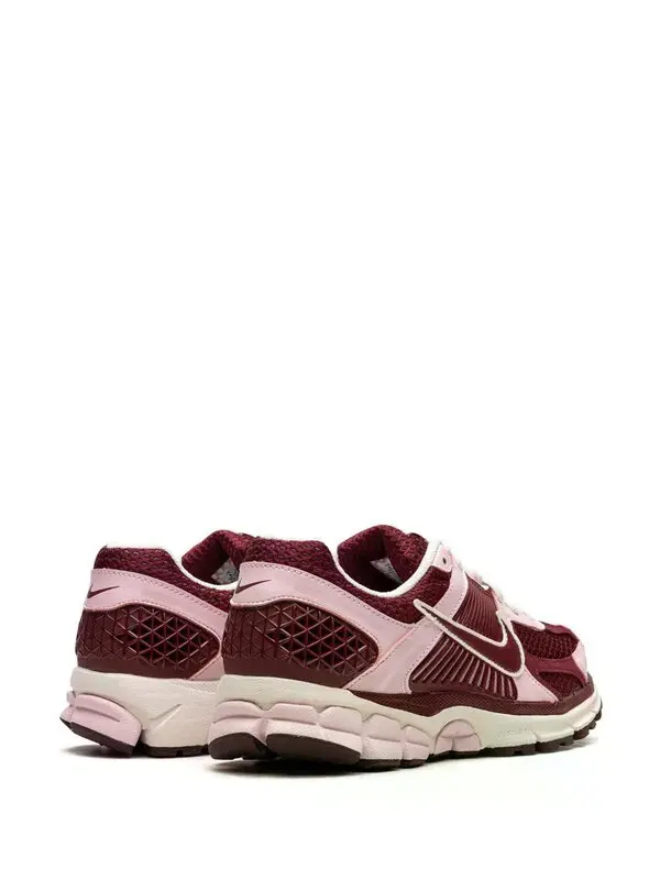 Nike Zoom Vomero 5 Sneakers - Pink