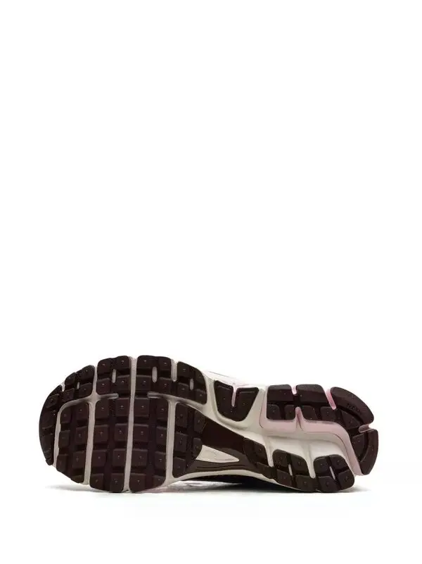 Nike Zoom Vomero 5 Sneakers - Pink