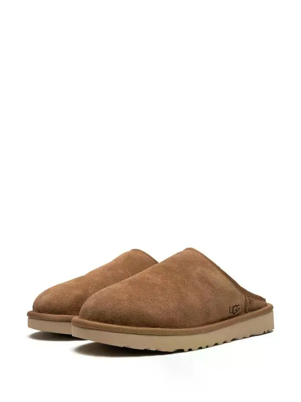 UGG Classic Slip-on Slippers - Brown