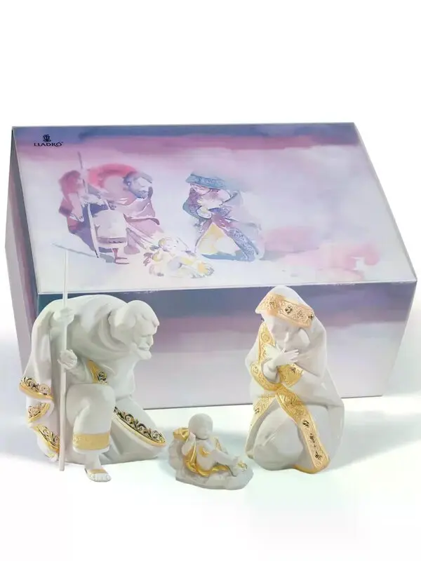 LLADRO Mary Nativity Porcelain Sculpture Set - Neutrals