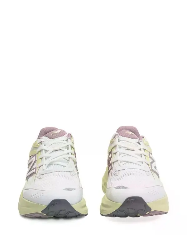 NEW BALANCE Fresh Foam Sneakers