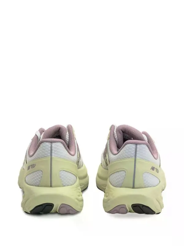 NEW BALANCE Fresh Foam Sneakers