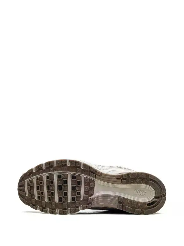 Nike P-6000 Sneakers - Neutrals