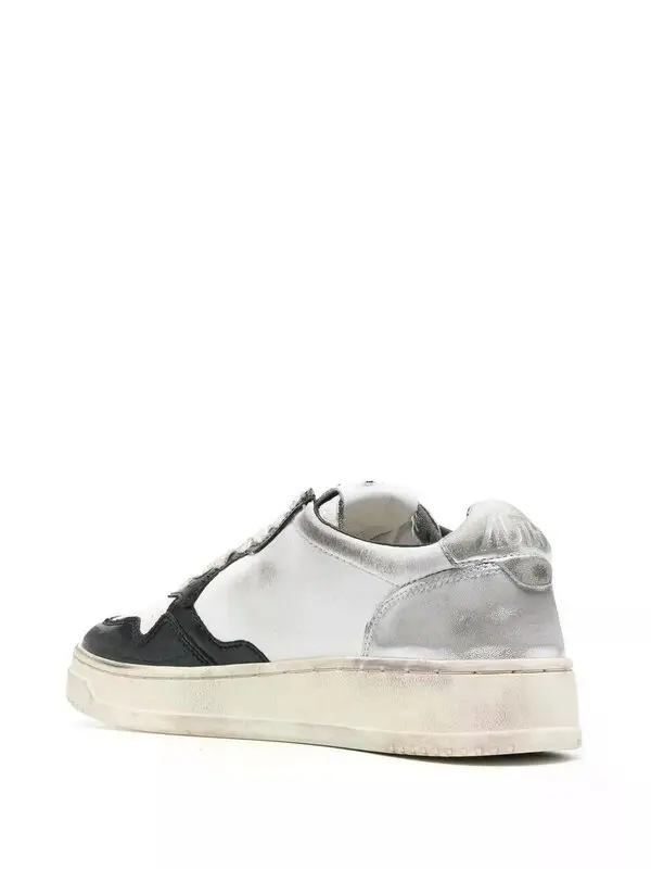 AUTRY Medalist Leather Sneakers - White