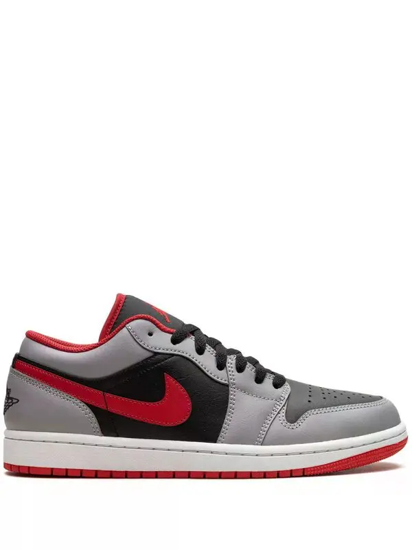 JORDAN Air 1 Low Sneakers - Black