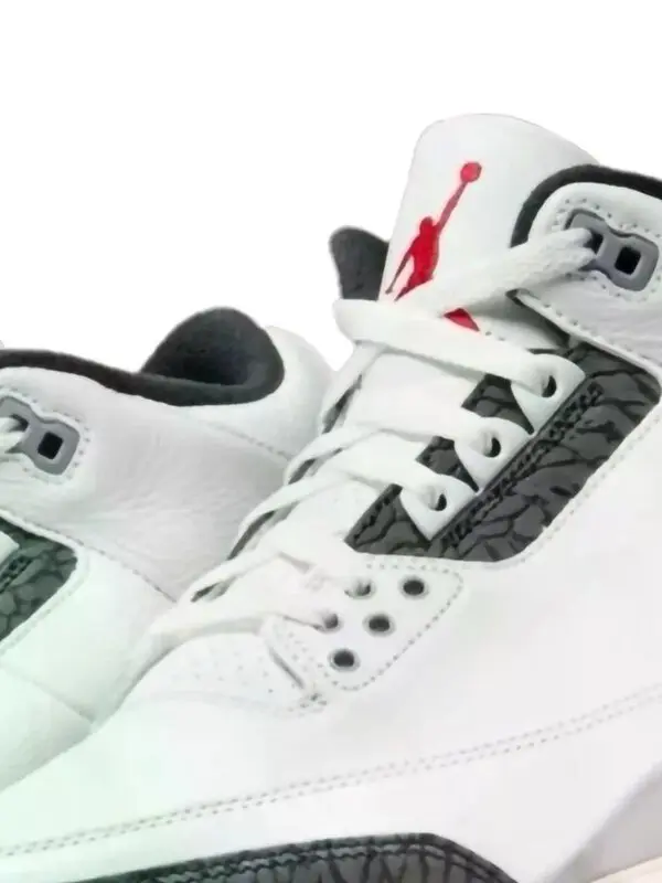 JORDAN Air 3 Cement Grey Sneakers - White