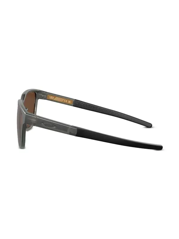 Oakley Actuator Round-frame Sunglasses