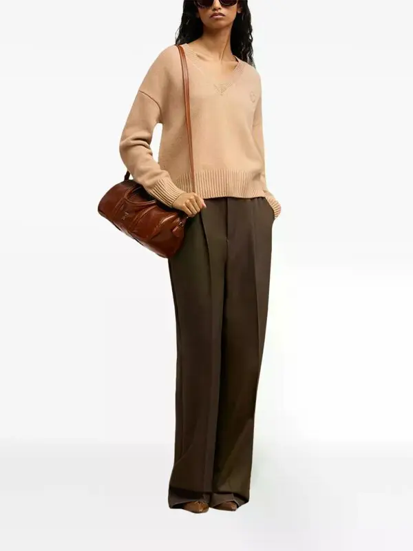 AMI Paris De Coeur V-neck Jumper