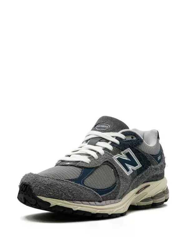 NEW BALANCE 2002r Sneakers - Grey