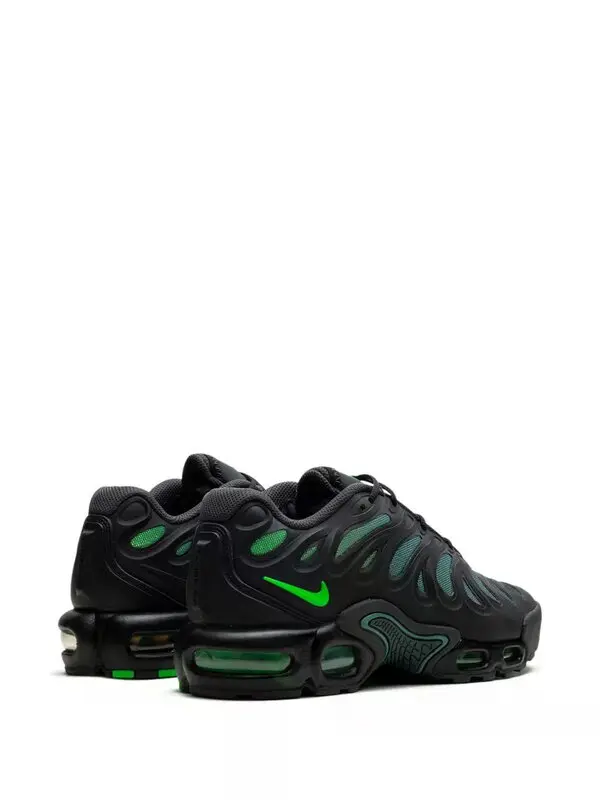 Nike Air Max Plus Drift Sneakers