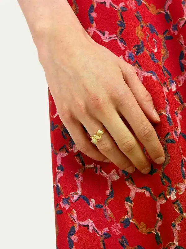 FERRAGAMO Vara Bow Polished Ring