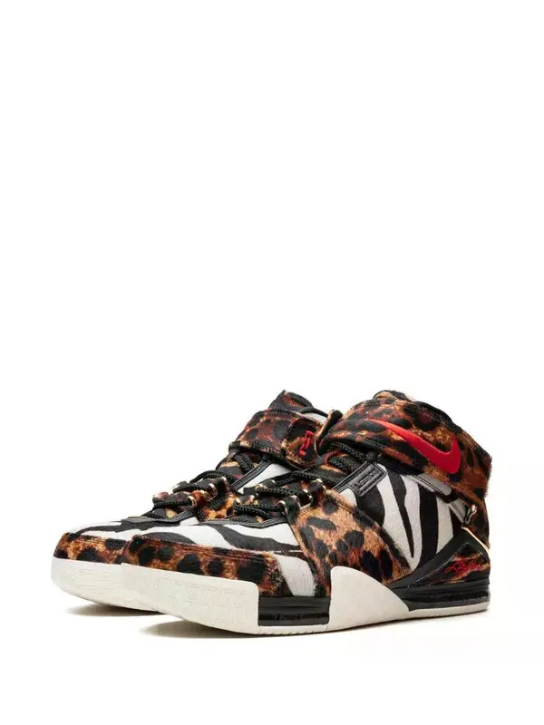 Nike Lebron 2 Beast Sneakers