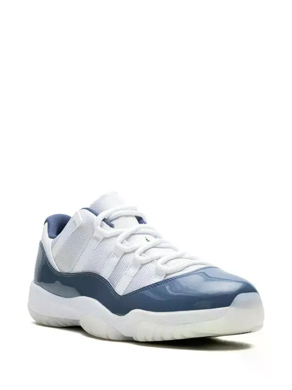 JORDAN Retro Low Sneakers - White