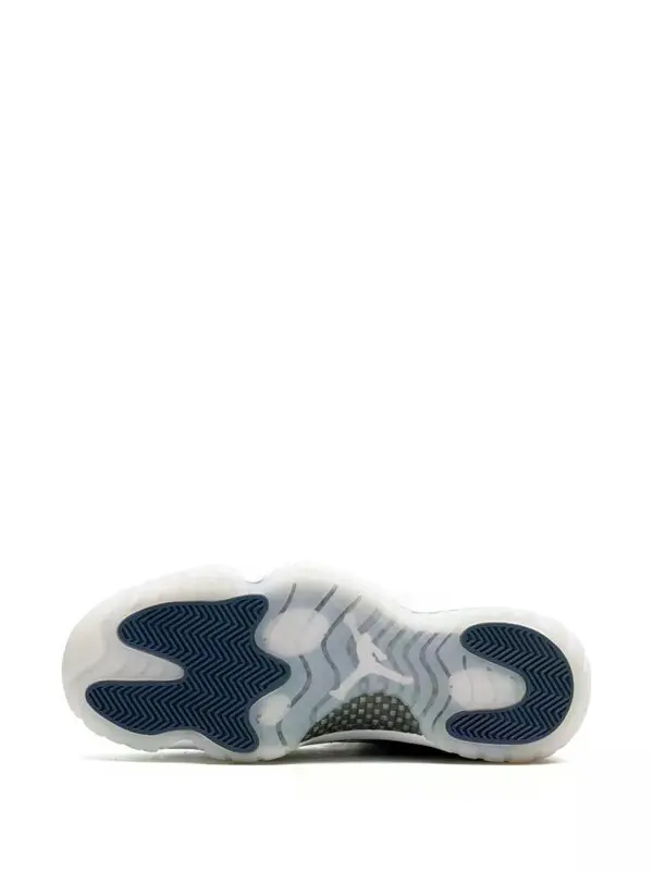 JORDAN Retro Low Sneakers - White