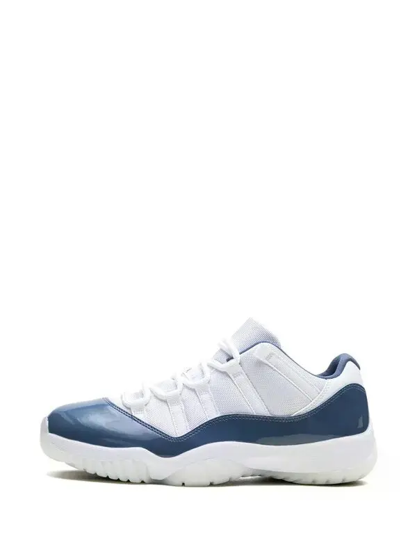 JORDAN Retro Low Sneakers - White