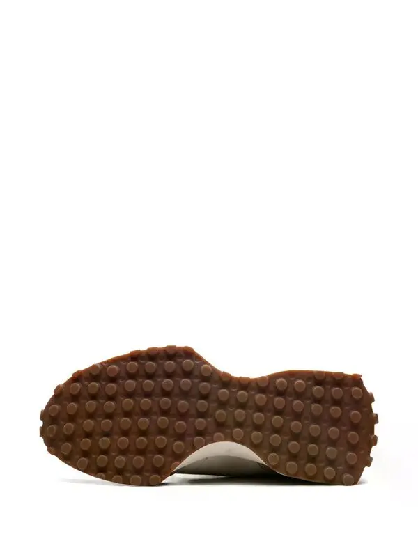 NEW BALANCE 327 Sneakers - Neutrals